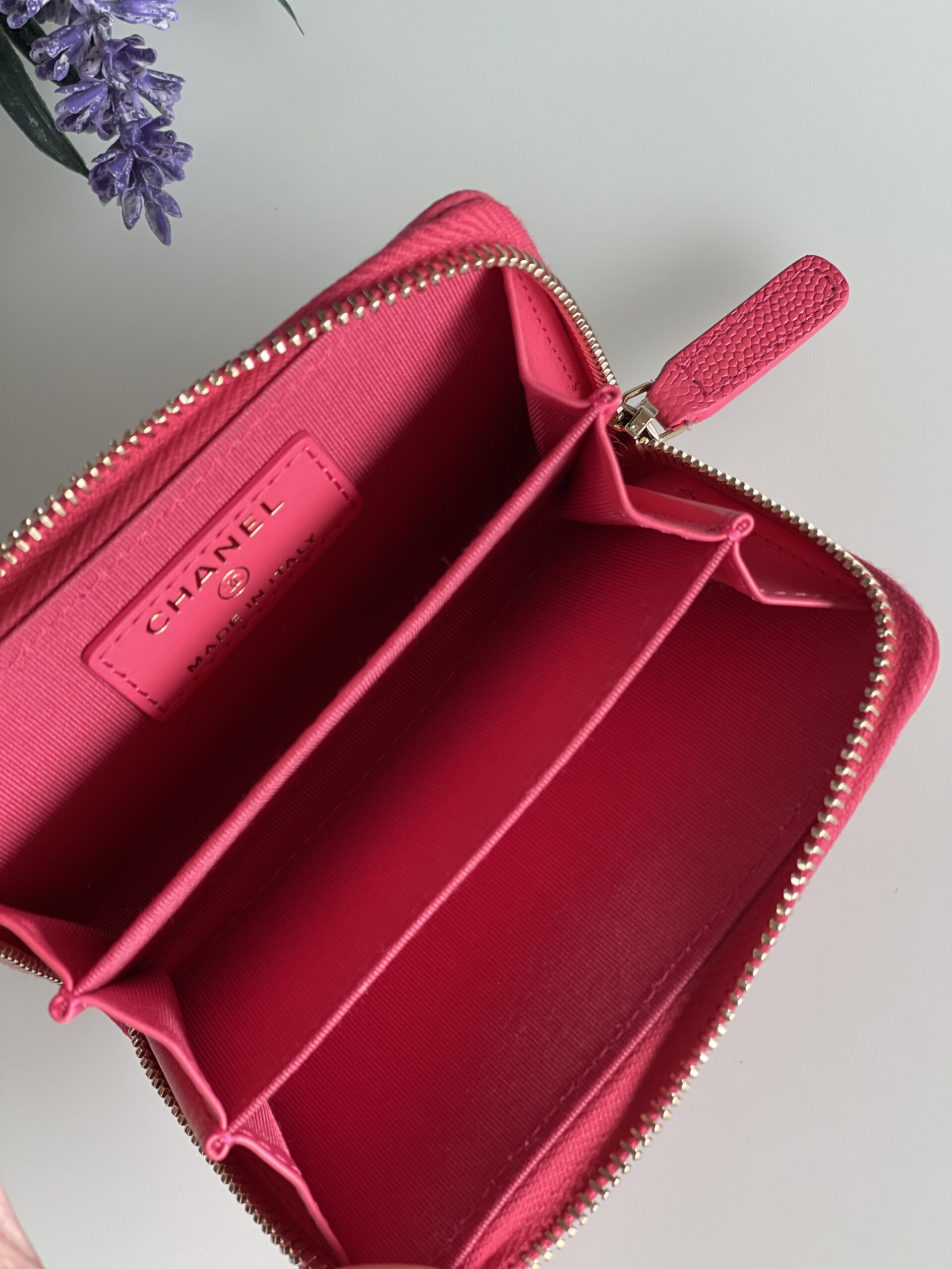 Chanel Zip Around Card Case - LVLENKA Luxury Consignment
