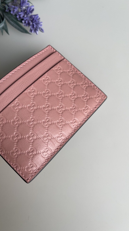 Gucci Card Case Pink - LVLENKA Luxury Consignment