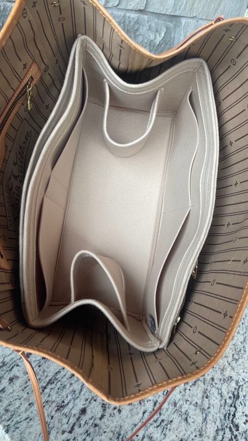 Louis Vuitton Neverfull GM Monogram Beige - LVLENKA Luxury Consignment