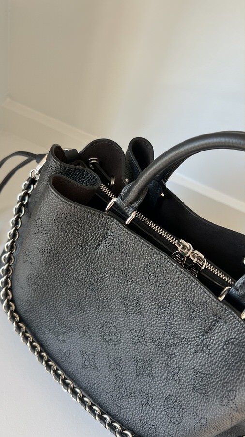 Louis Vuitton Bella Tote Mahina Black - LVLENKA Luxury Consignment