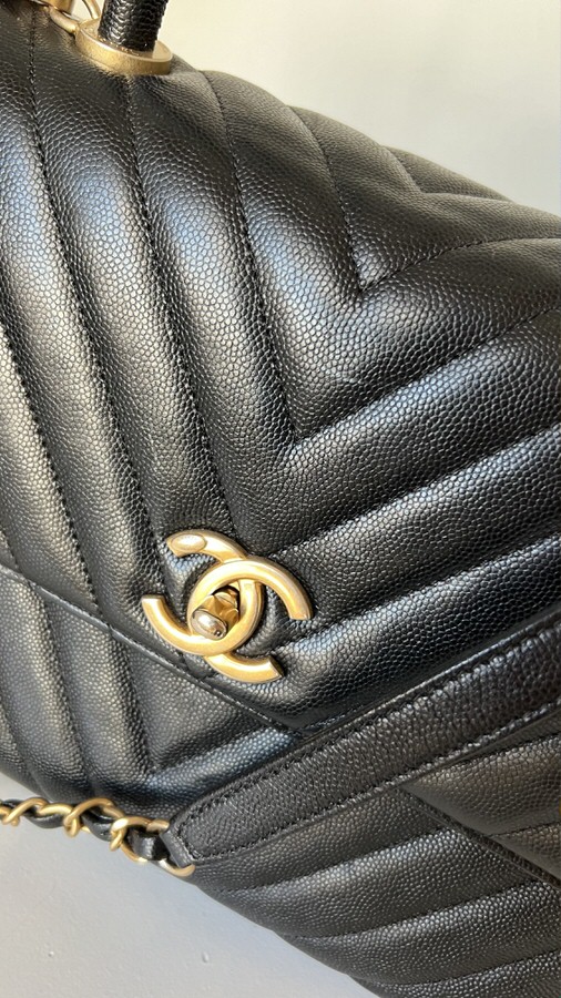 Chanel Medium Coco Top Handle Chevron Black Caviar - LVLENKA Luxury ...