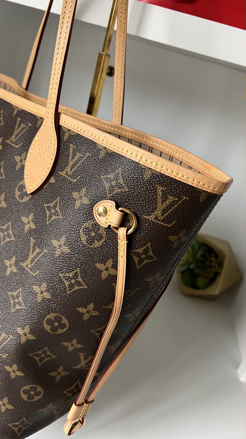 Louis Vuitton Neverfull MM Monogram Beige - LVLENKA Luxury Consignment